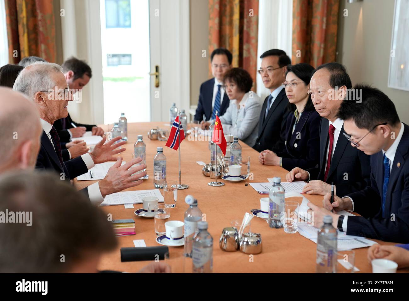 Shi taifeng hi-res stock photography and images - Alamy