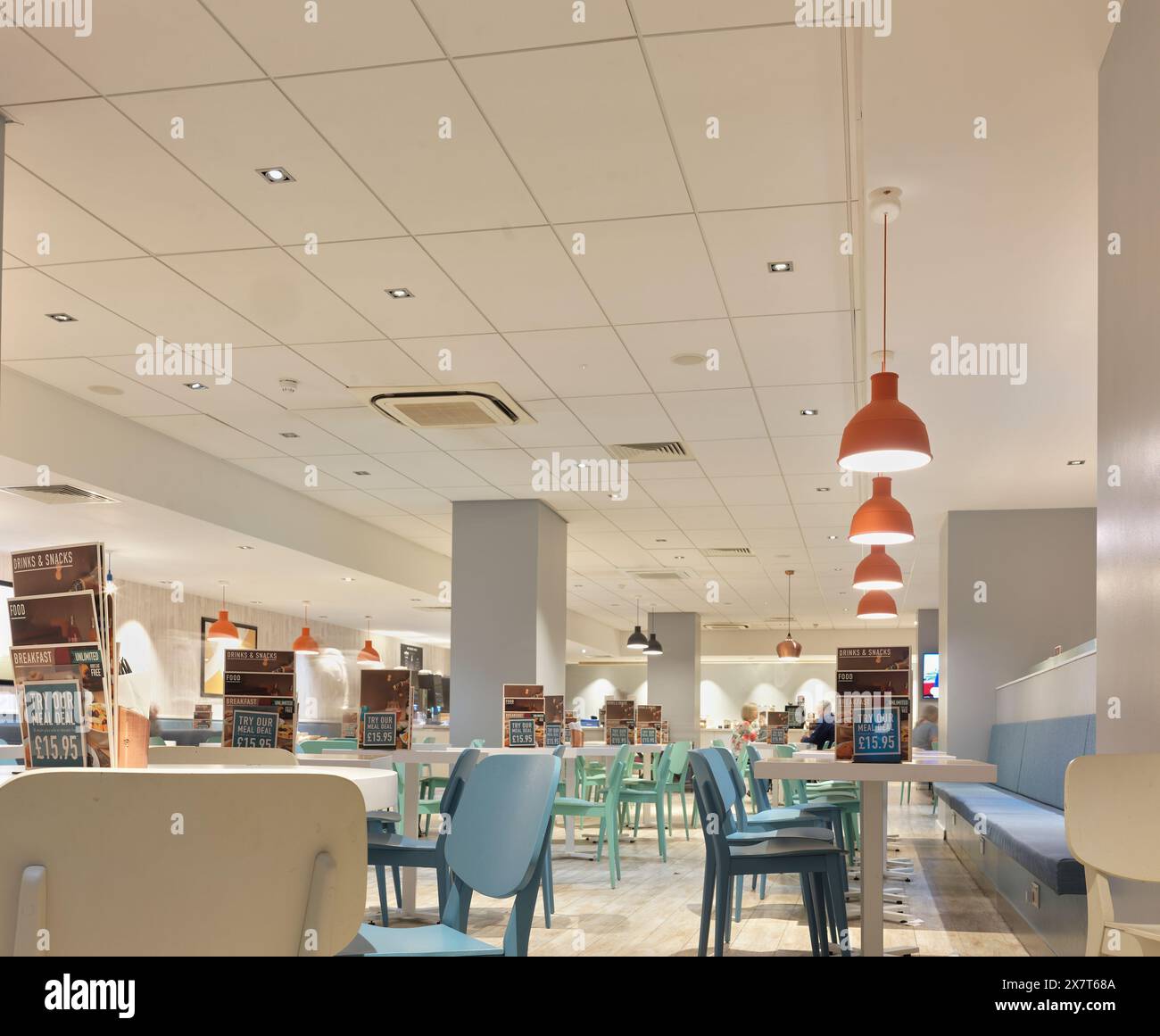 Travelodge dining room, Gatwick, England Stock Photo - Alamy