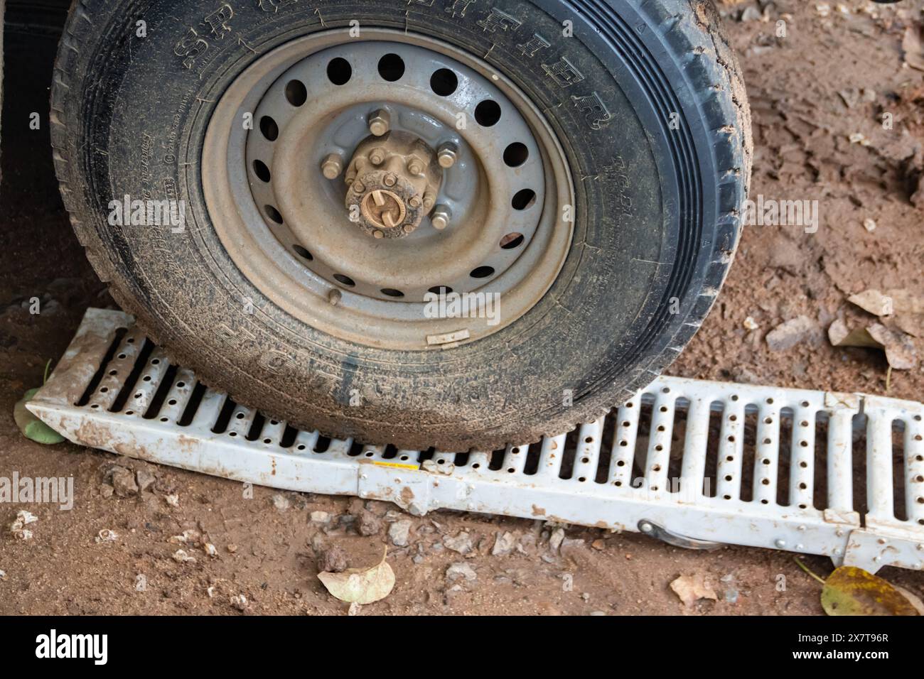 Recovery equipment for unstacking 4x4 vehicle out of muddy road, sand ...