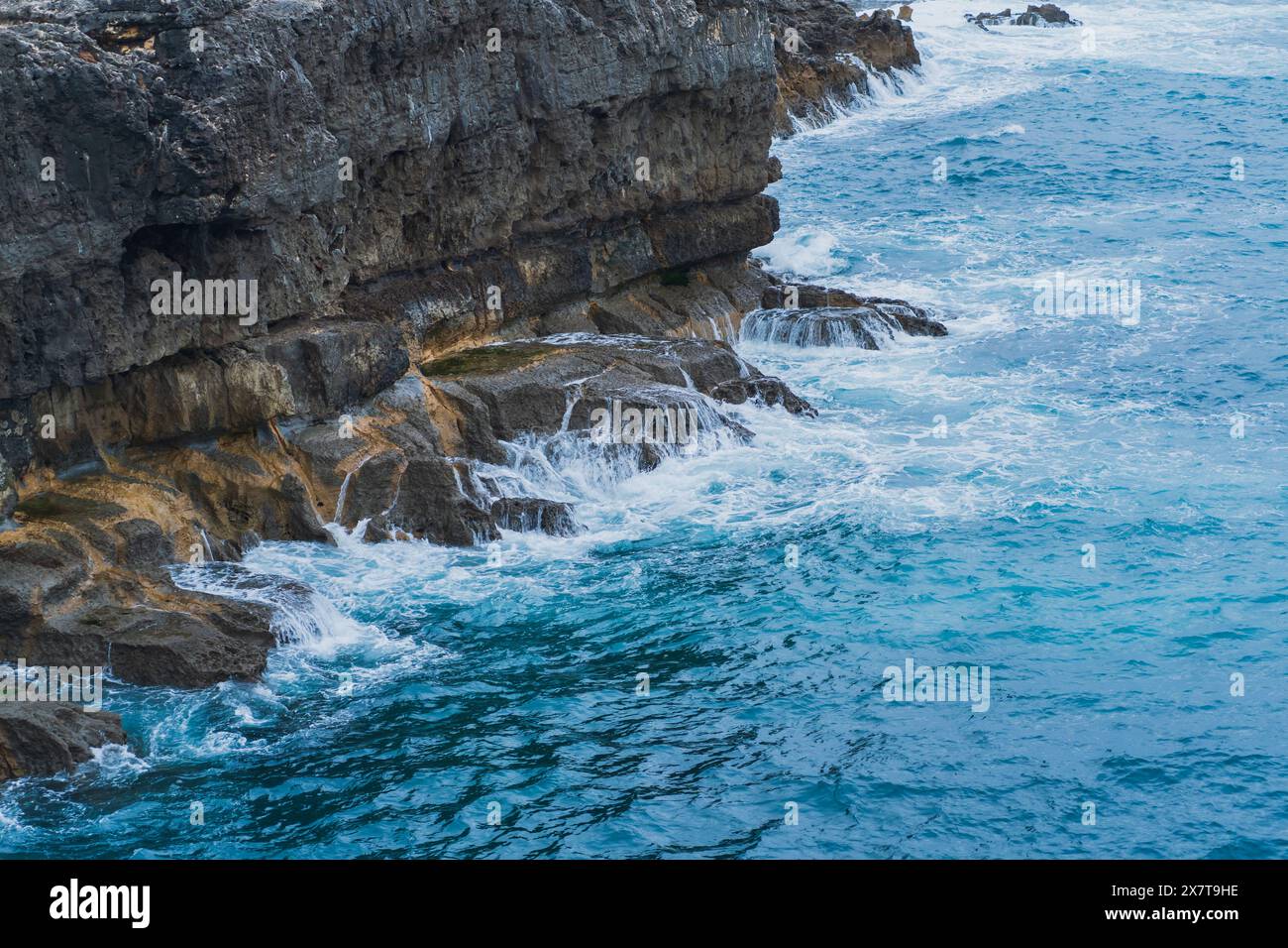 The steep coast of the Portuguese coast of the Atlantic Ocean Boca de ...