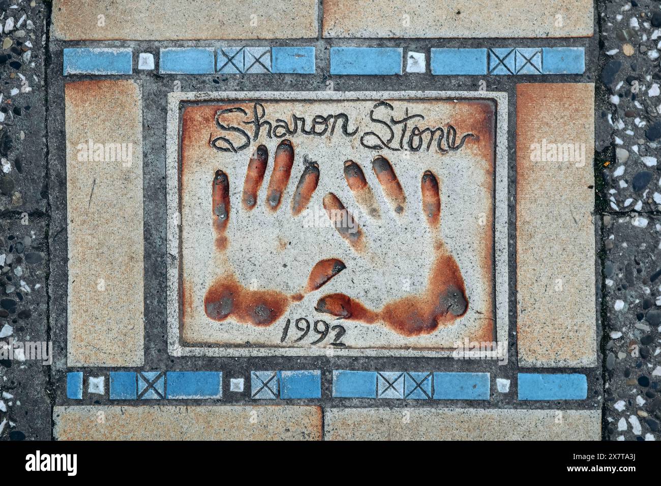 Celebrity handprints hi-res stock photography and images - Alamy
