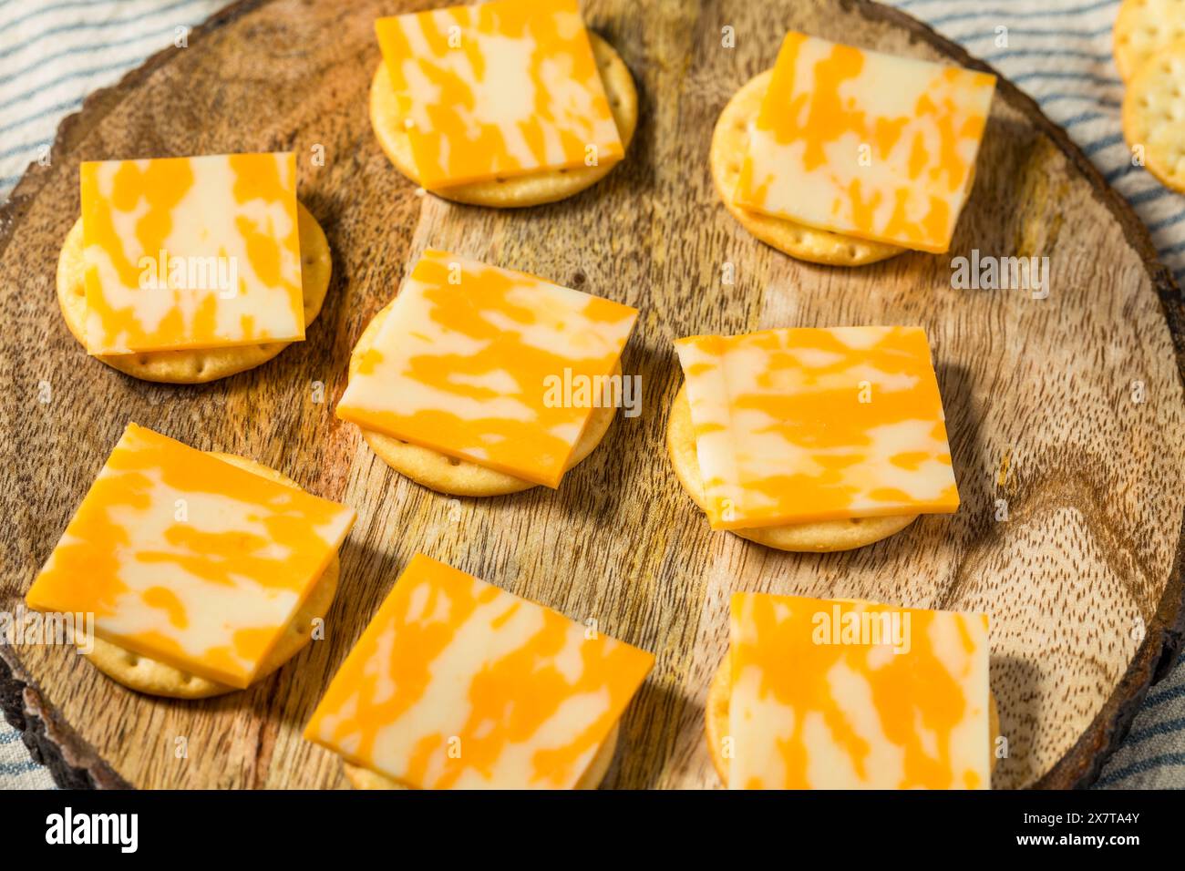 Healthy Easy Cheese and Crackers for a Snack Stock Photo - Alamy