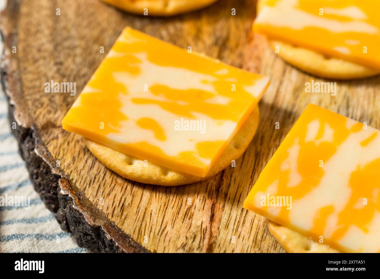 Healthy Easy Cheese and Crackers for a Snack Stock Photo - Alamy