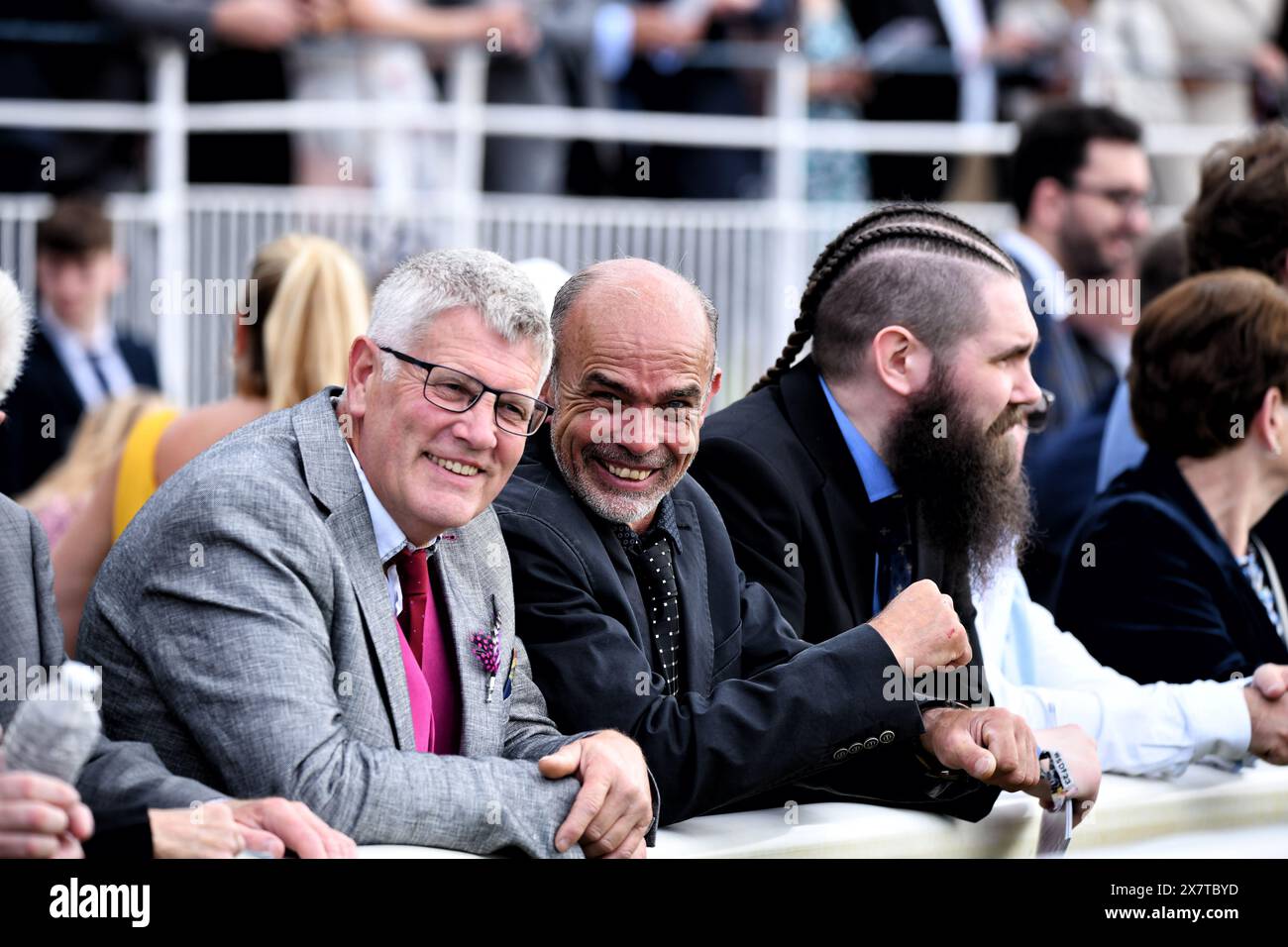 Be happy racecourse hi-res stock photography and images - Alamy