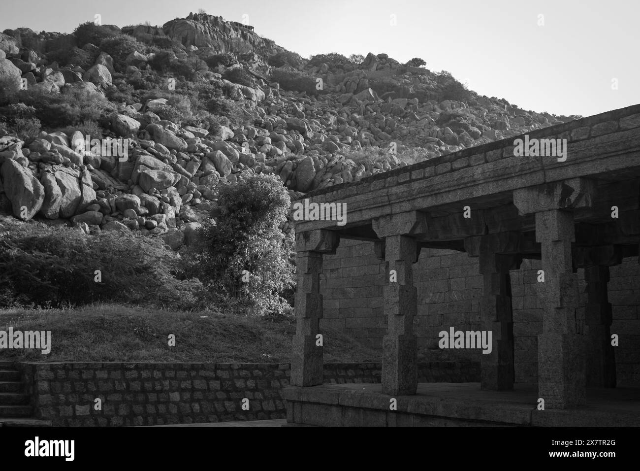 Gingee Venkataramana Temple in the Gingee Fort complex, Villupuram ...