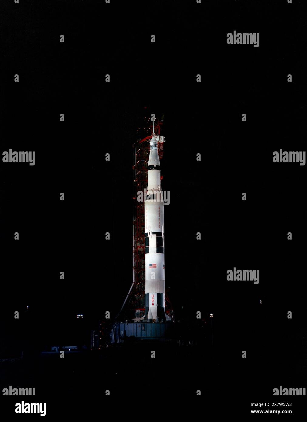 May 4, 1969 - KSC, USA - Nighttime, ground-level view of the Apollo 10 ...