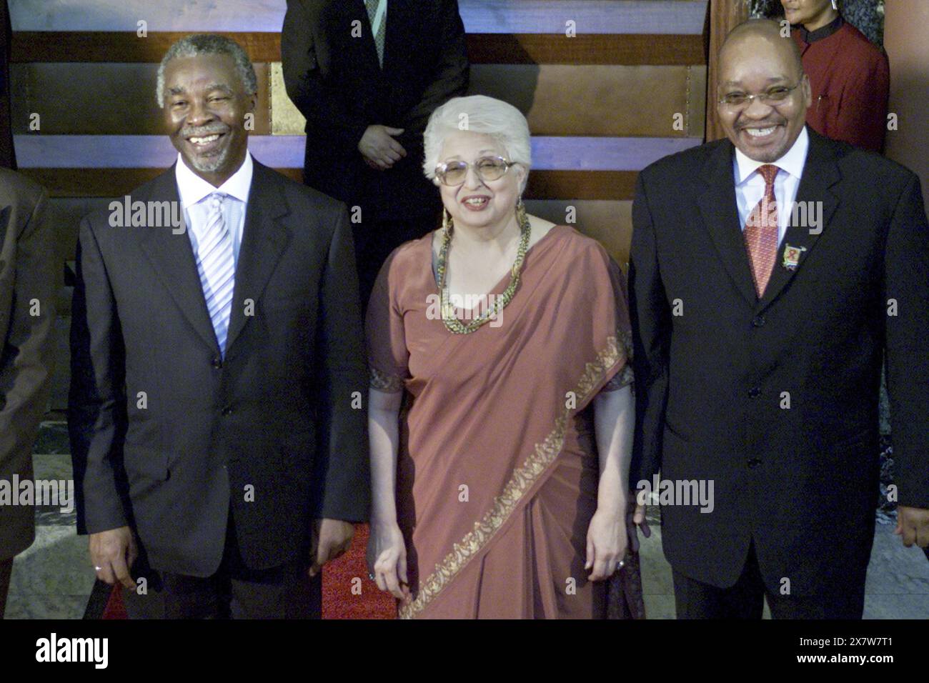 Thabo mbeki deputy hi-res stock photography and images - Alamy