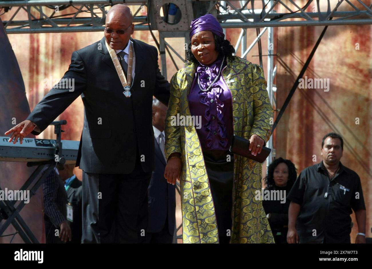 9 May 2009 - Jacob Zuma and the first wife Sizakele Khumalo during the ...