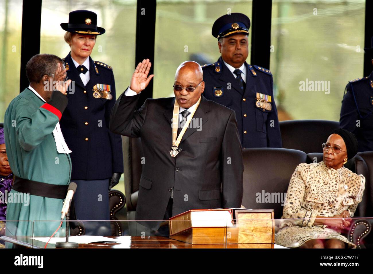 9 May 2009 - Chief Justice, Mr Justice Pius Nkonzo Langa with President ...