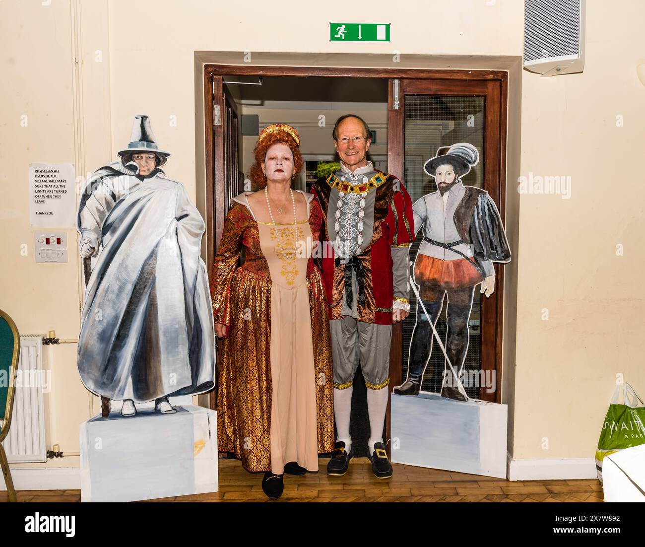 Elizabethan evening 2024 hi-res stock photography and images - Alamy