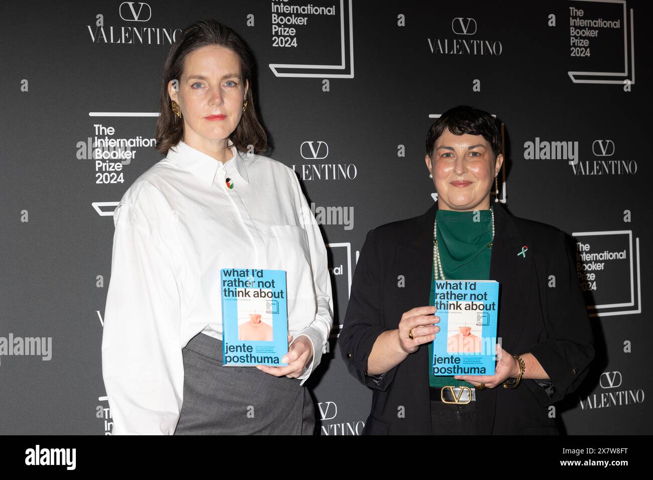 Sarah tate hi-res stock photography and images - Alamy