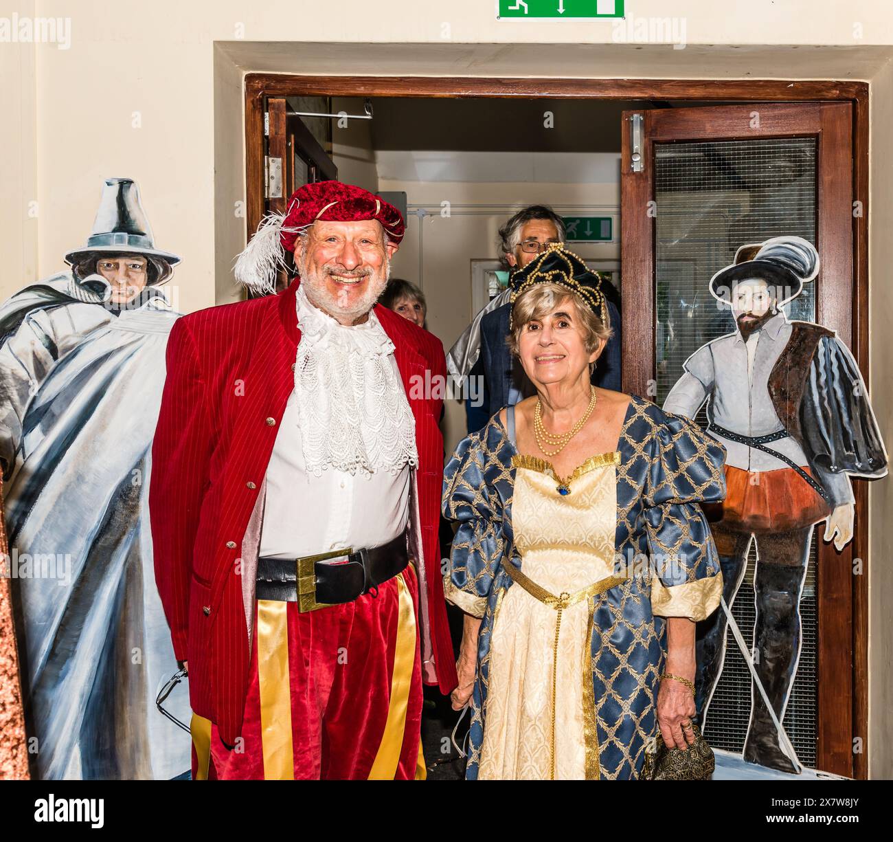 Elizabethan Evening. Dressed for the part Stock Photo - Alamy