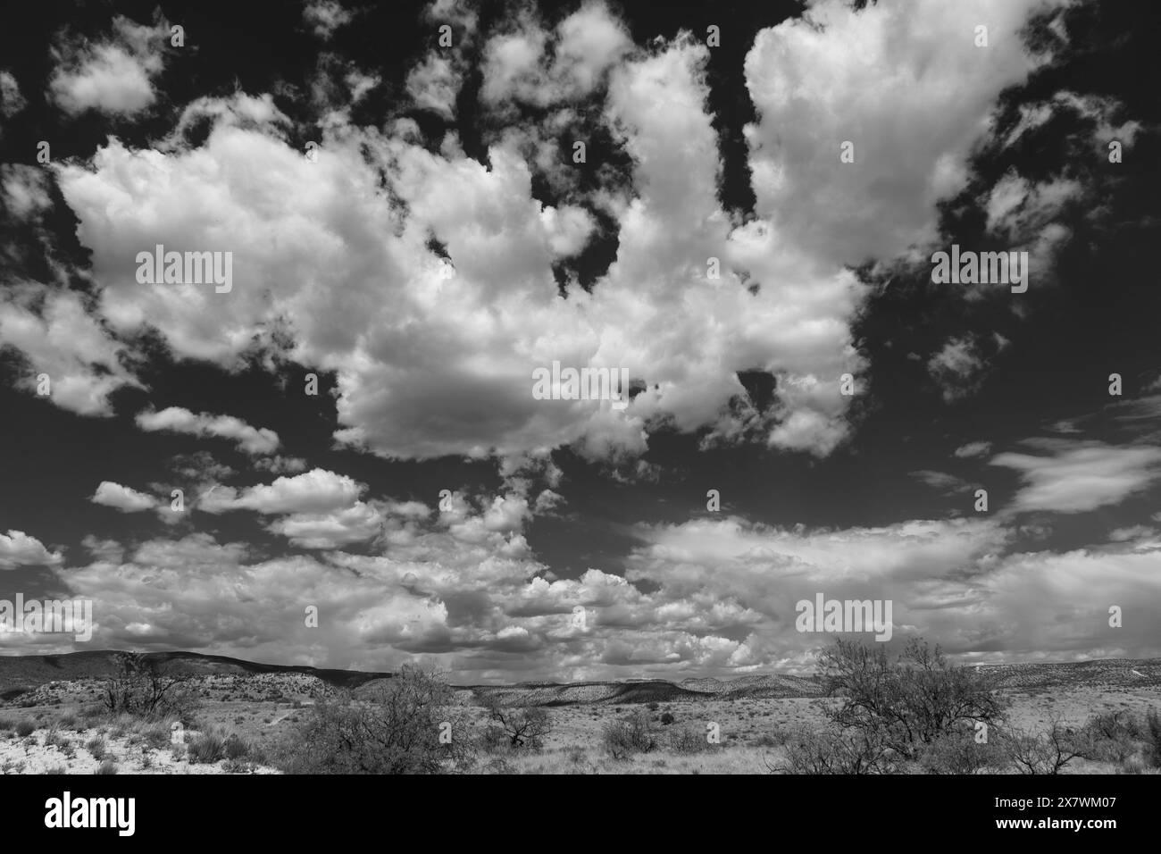 Dramatic landscape in arizona Black and White Stock Photos & Images - Alamy