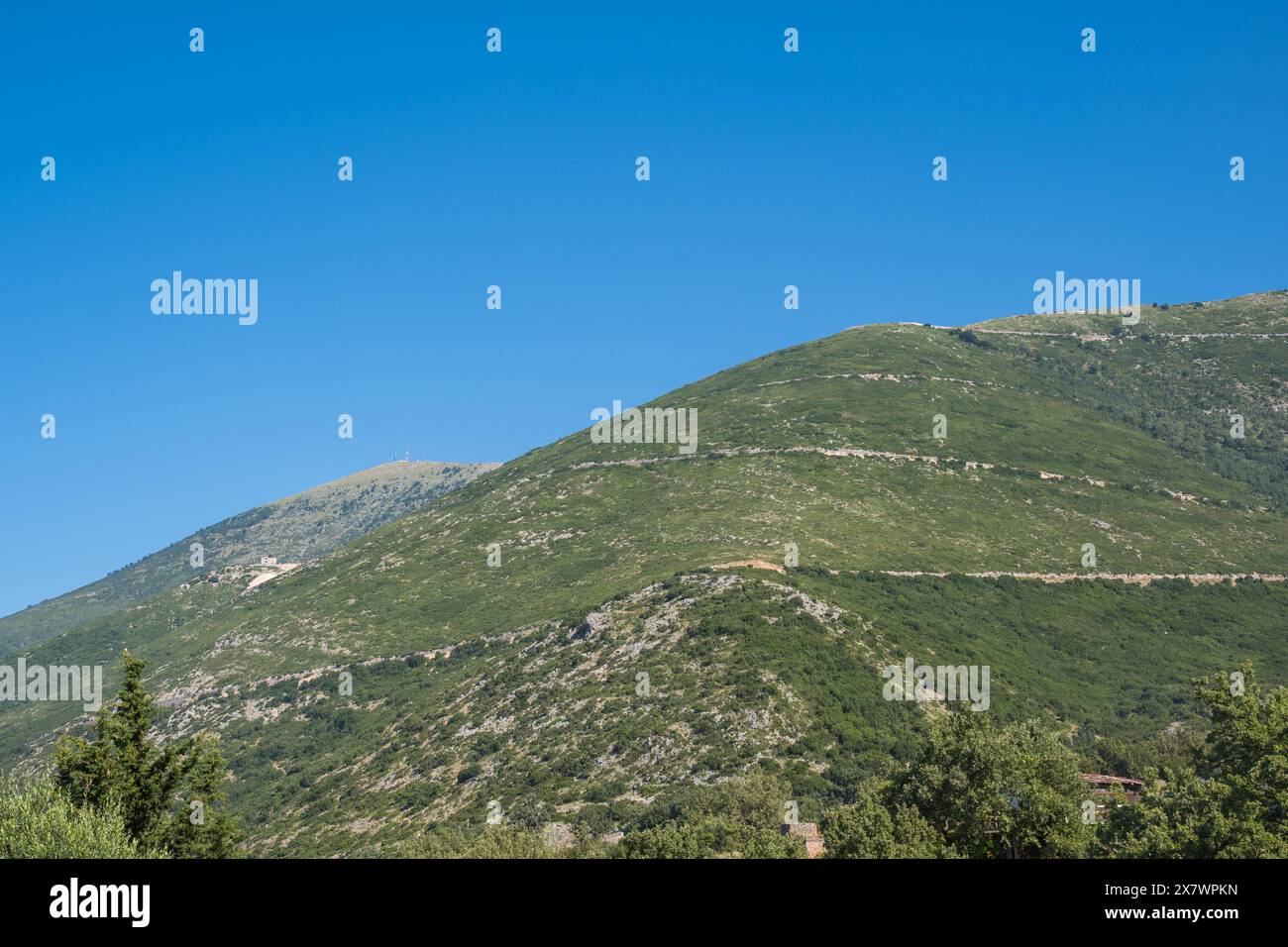 The mountain road across the Llogara pass on the Albanian Riviera Stock ...