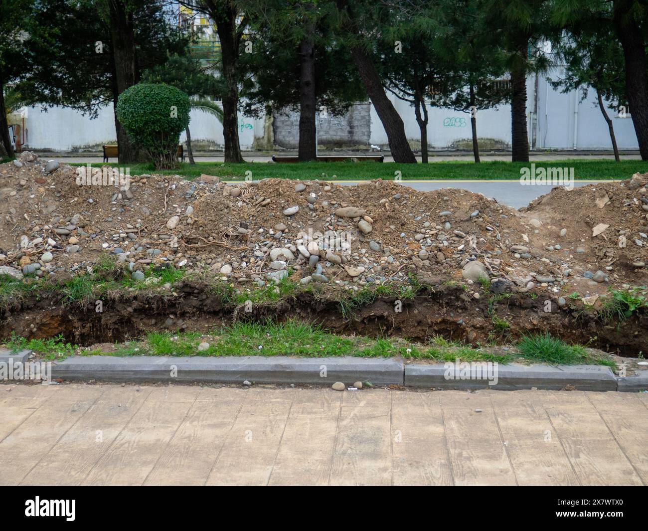 Land works. Reconstruction of the embankment of the resort town ...