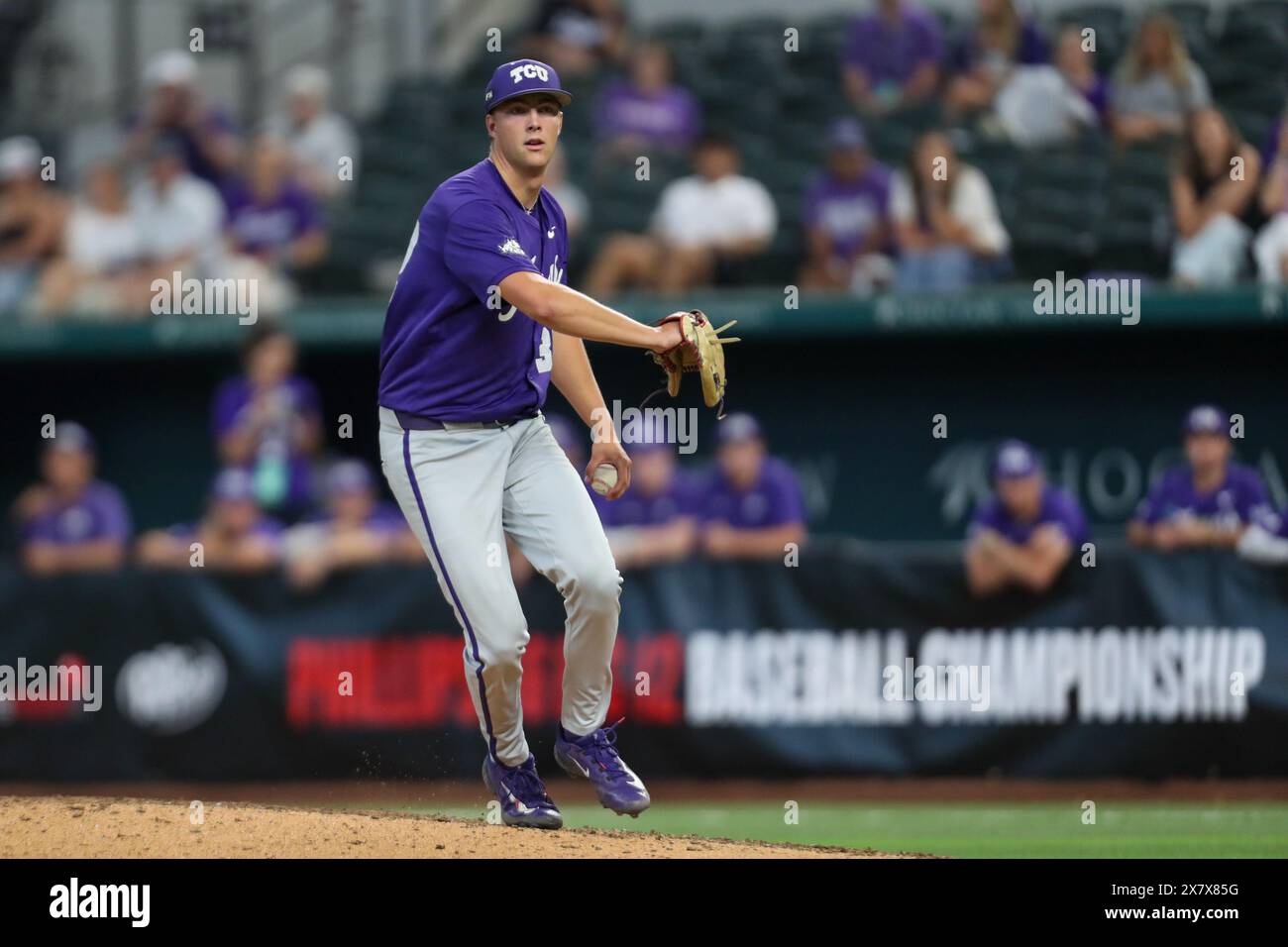 Arlington, Texas, USA. 21st May, 2024. TCU pitcher BRAEDON SLOAN (32 ...