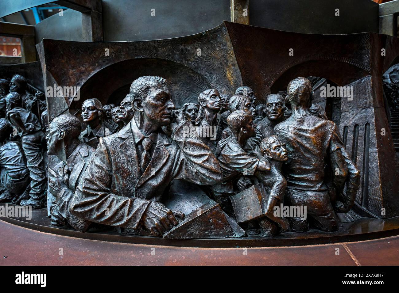 Plinth detail, Meeting Place, bronze sculpture, St Pancras railway ...