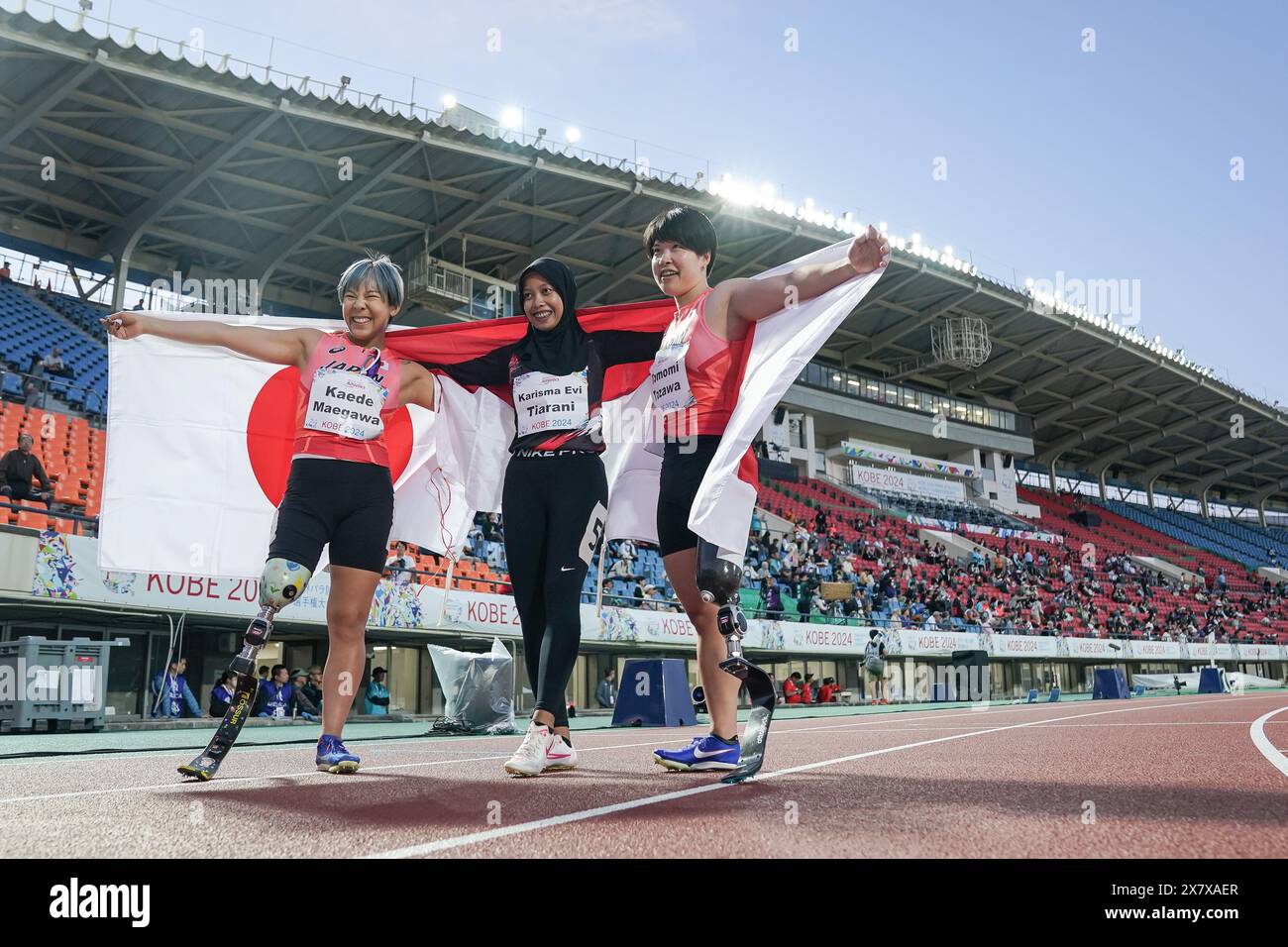 Hyogo, Japan. 21st May, 2024. (L-R) Kaede Maegawa (JPN), Karisma Evi ...