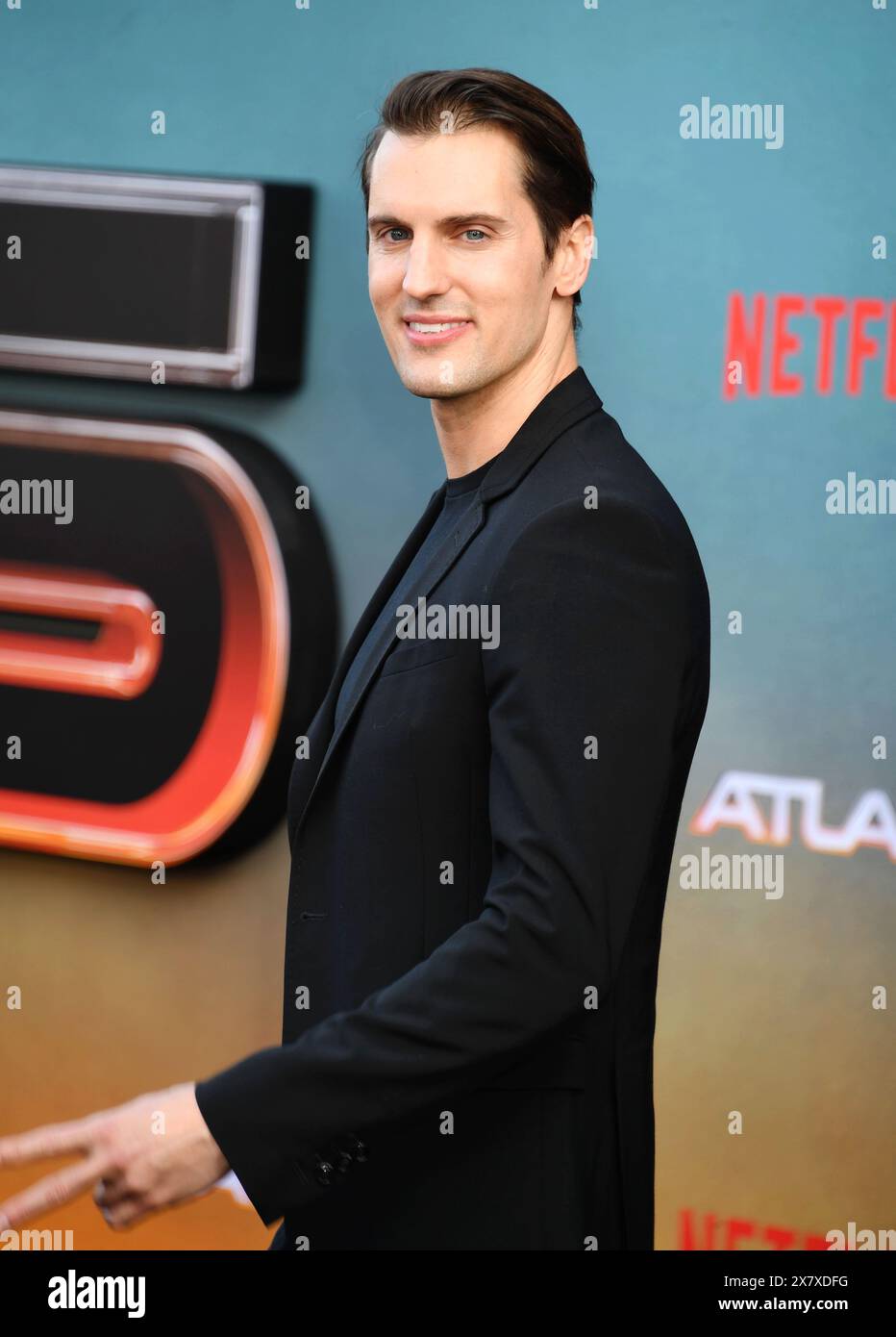HOLLYWOOD, CALIFORNIA - MAY 20: Logan Hunt attends the Premiere For ...