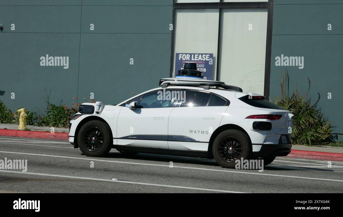 Los Angeles, California, USA 18th May 2024 Waymo Driverless Car driving ...