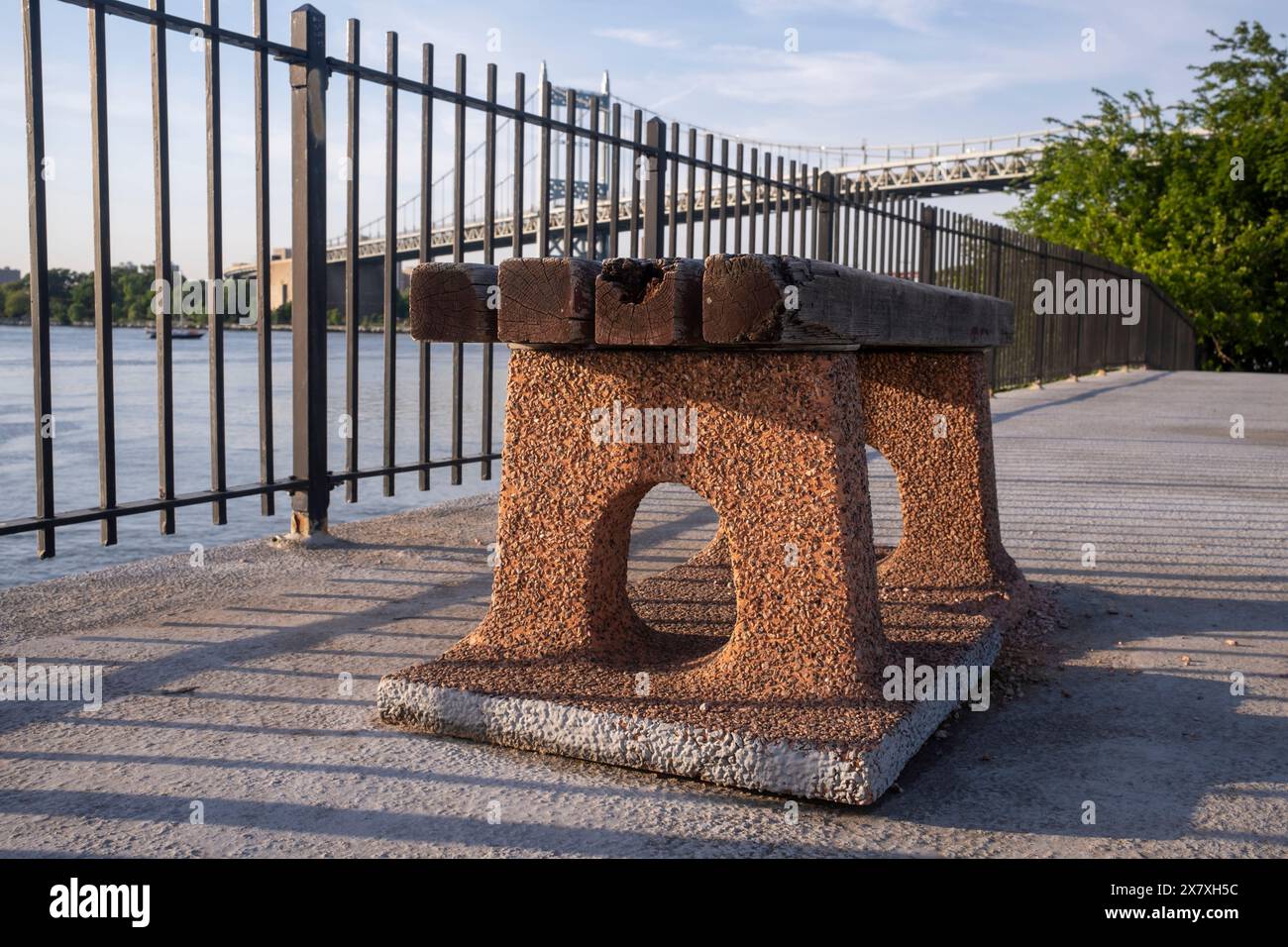 Fujifilm x100v hi-res stock photography and images - Alamy