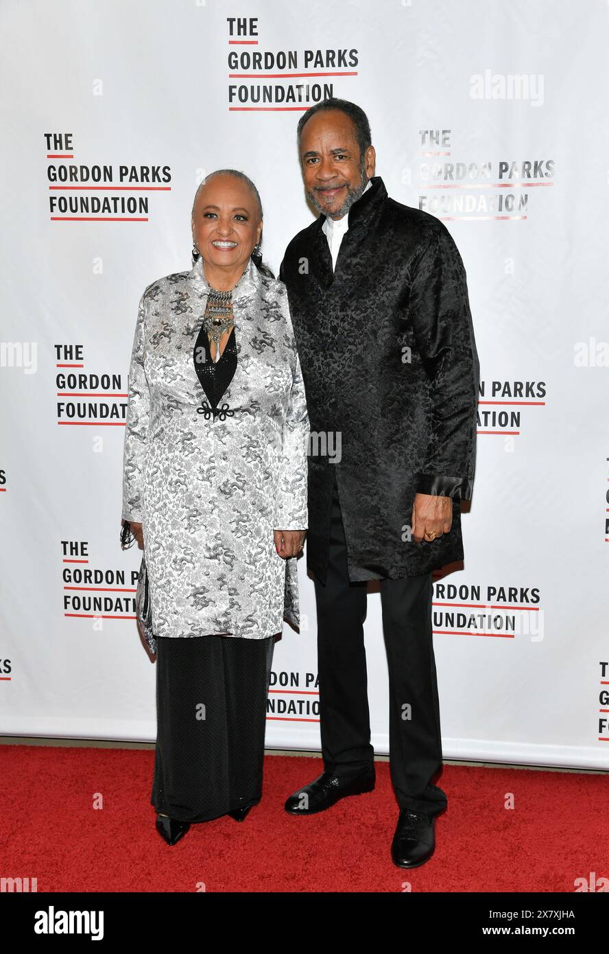 Daphne Maxwell Reid, left, and Tim Reid attend the Gordon Parks ...