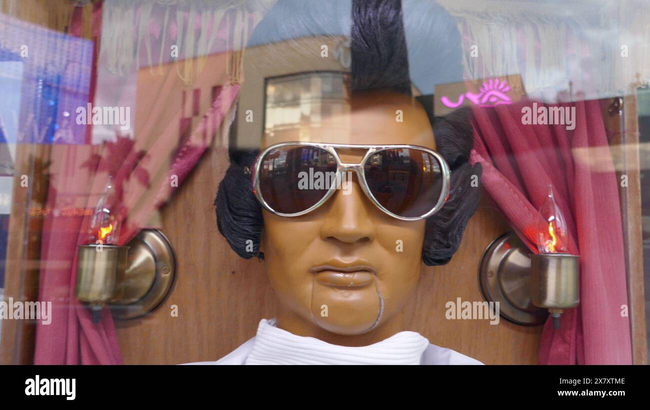 Las Vegas, Nevada, USA 14th May 2024 The King Tells All Fortune Telling ...