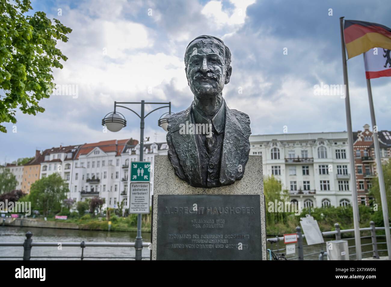 Albrecht haushofer hi-res stock photography and images - Alamy