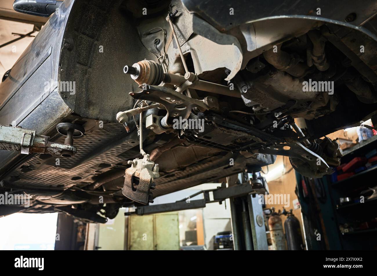 Car engine is being repaired hi-res stock photography and images - Alamy