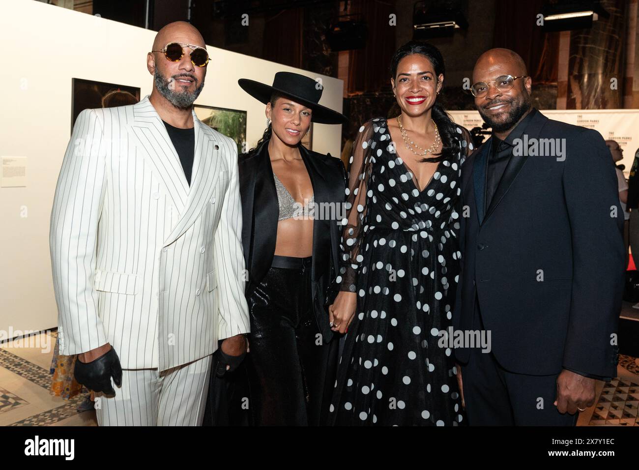 Swizz Beatz and Alicia Keys wearing dress by Dolce & Gabbana attend ...