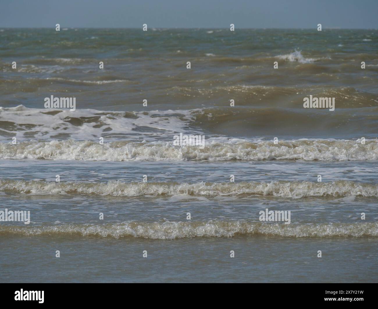 Wide close view sea waves hi-res stock photography and images - Alamy