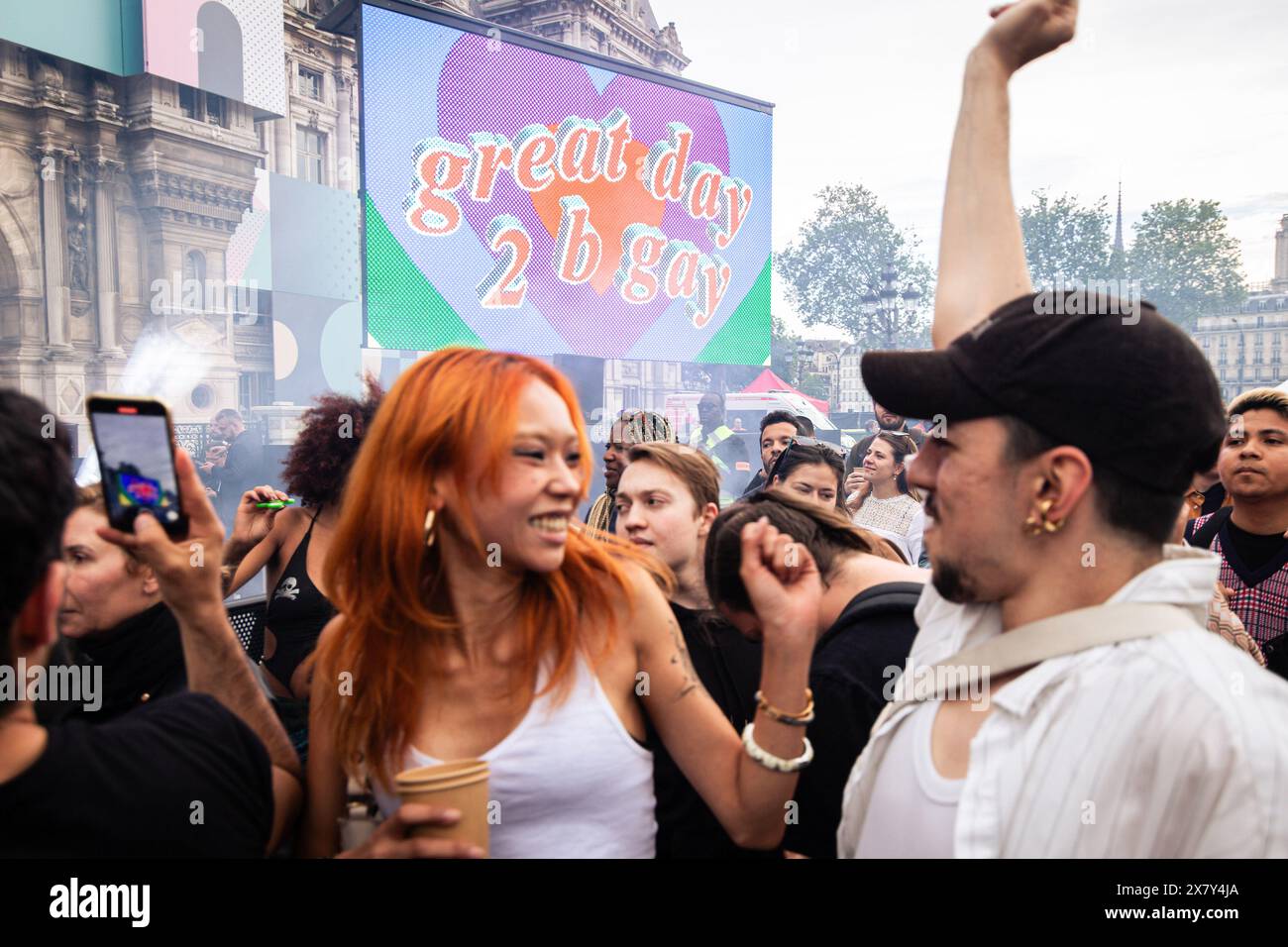 Paris, France. 17th May, 2024. Young people dance during the "Bal de L ...