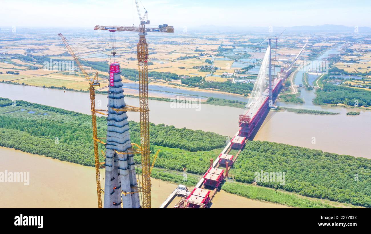 Highway 16 bridge railway hi-res stock photography and images - Alamy