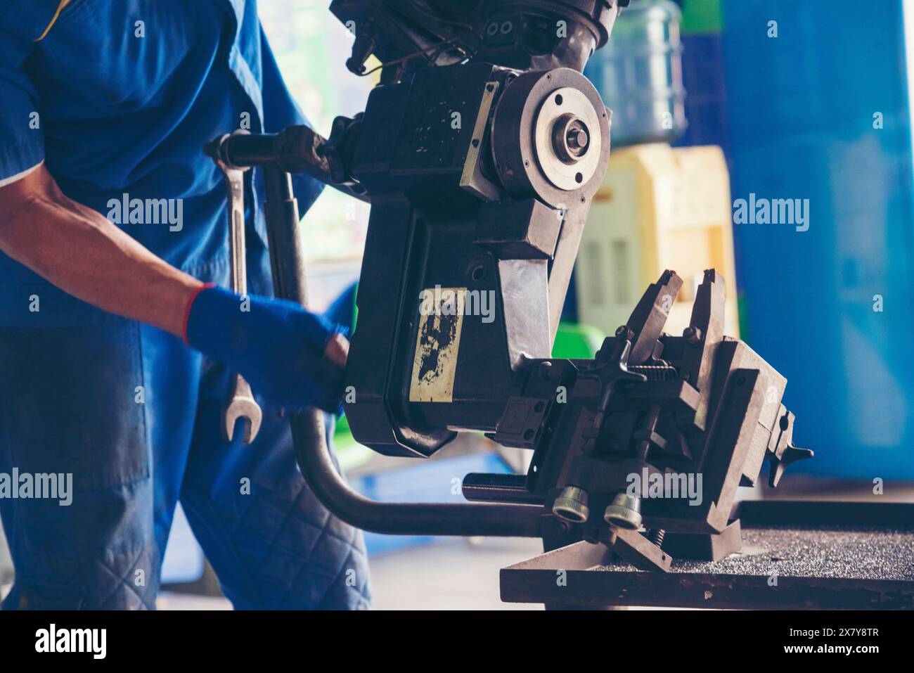 Mobile workshop hi-res stock photography and images - Alamy