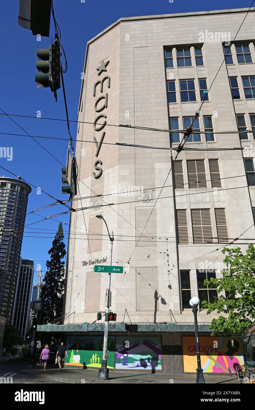 Bon marche building seattle hi-res stock photography and images - Alamy