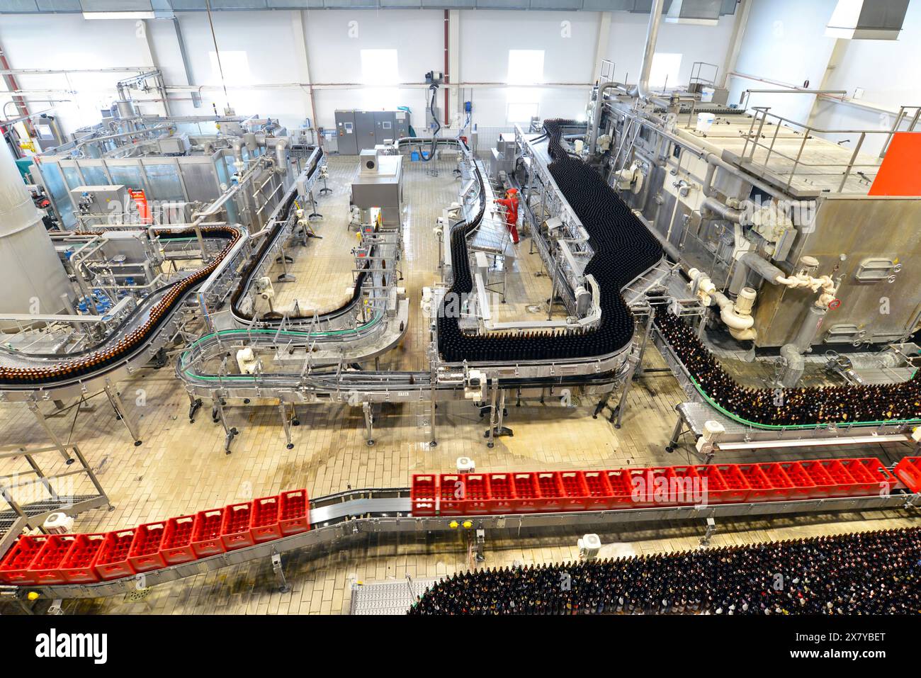 Equipment production beer brewery factory hi-res stock photography and ...
