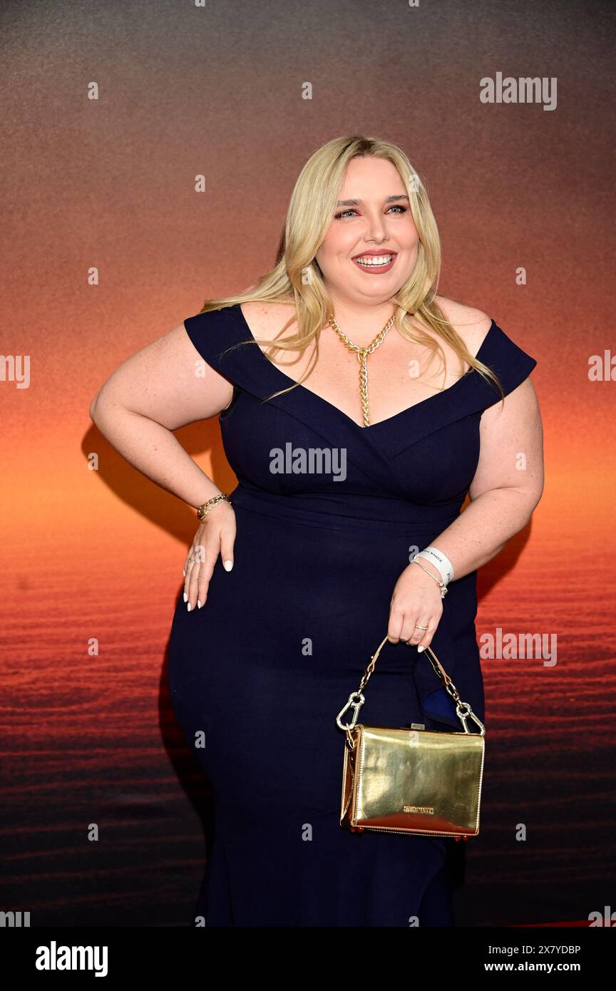 Fernanda Martin Attends the red carpet of Atlas fan event at Toreo ...