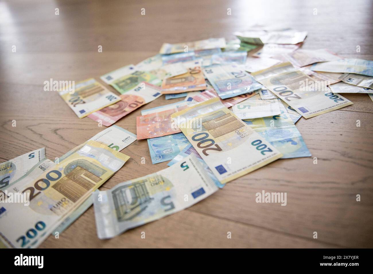 Banknoten von geld hi-res stock photography and images - Alamy