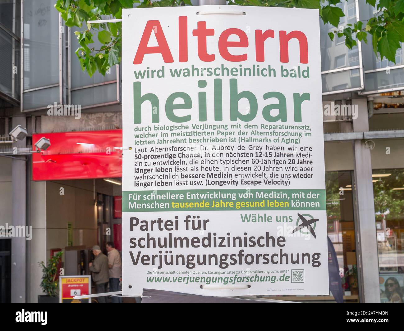 Deutschland 2024: Wahlplakate für die Europawahl 2024 Im Bild: Partei ...