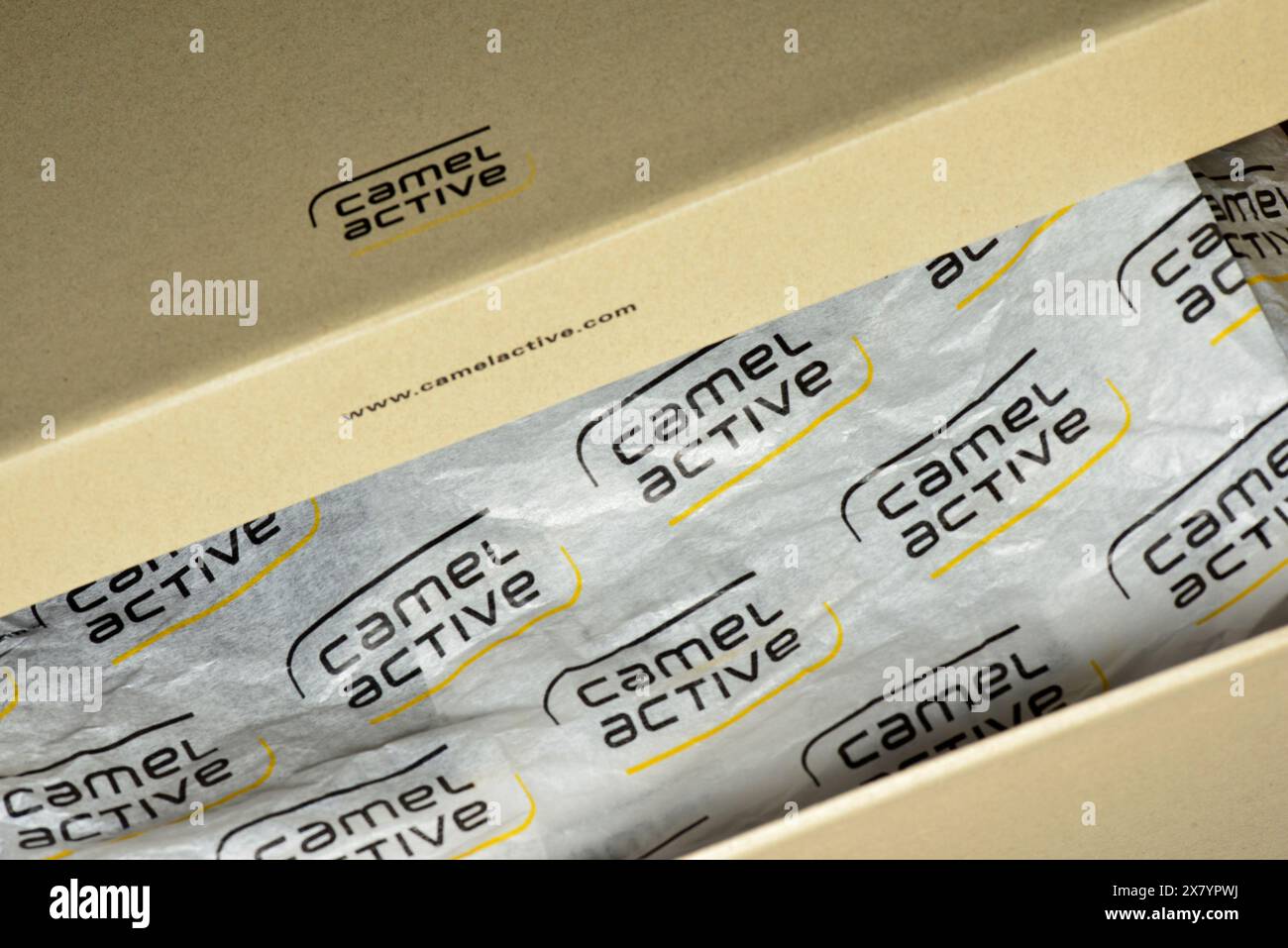 Packaging detail hi-res stock photography and images - Alamy