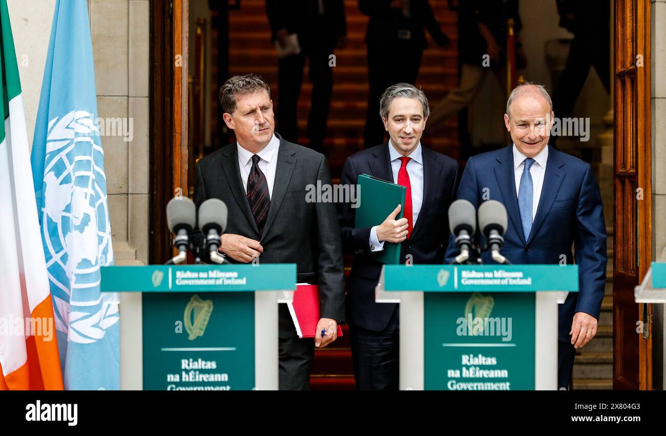 (left to right) Minister Eamon Ryan, Taoiseach Simon Harris and ...