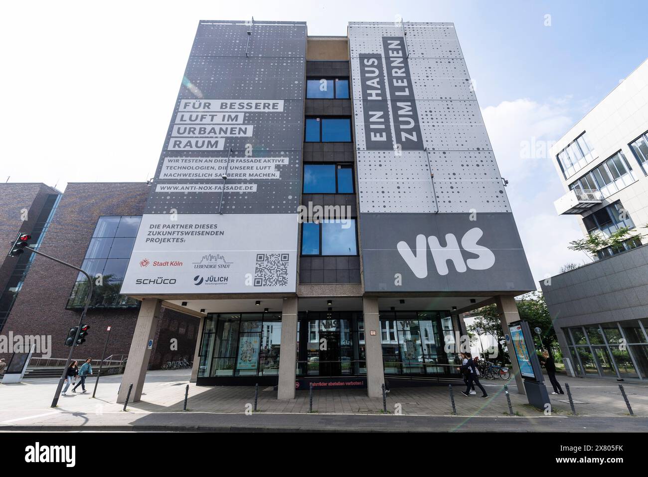 Photocatalytic air filters hi-res stock photography and images - Alamy