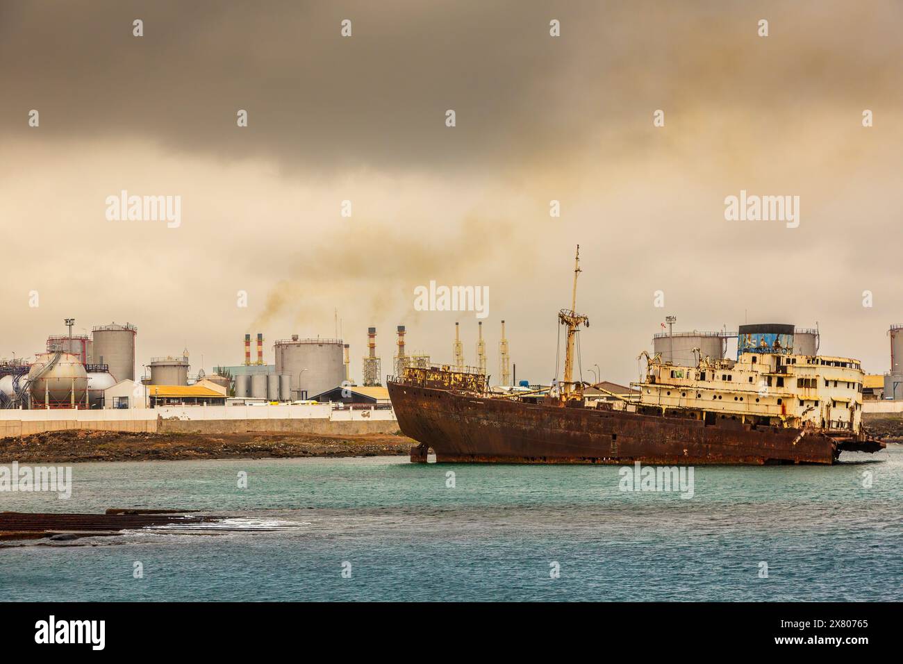 Wreck of the motor tramp Telamon (renamed from the Temple Hall and ...