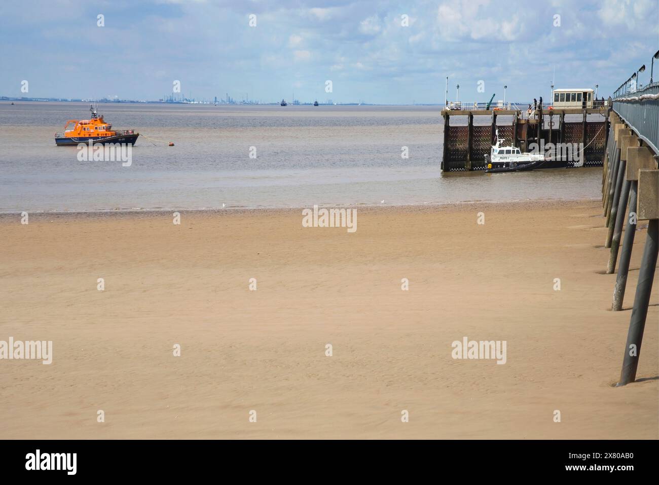 pilot and lifeboat station at spurn head at the mouth of the Humber ...