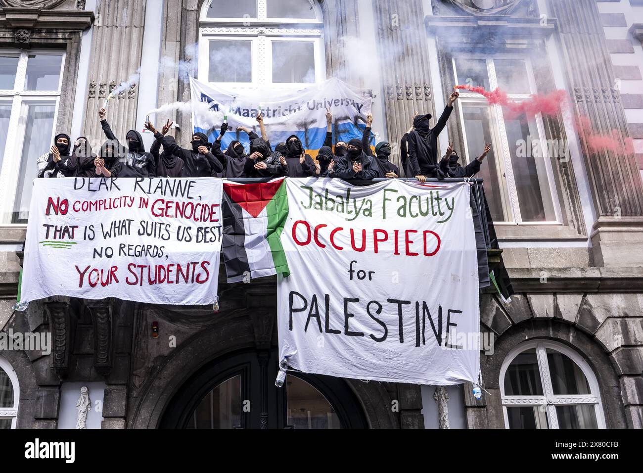 MAASTRICHT - Pro-Palestinian students have occupied the socio-cultural ...
