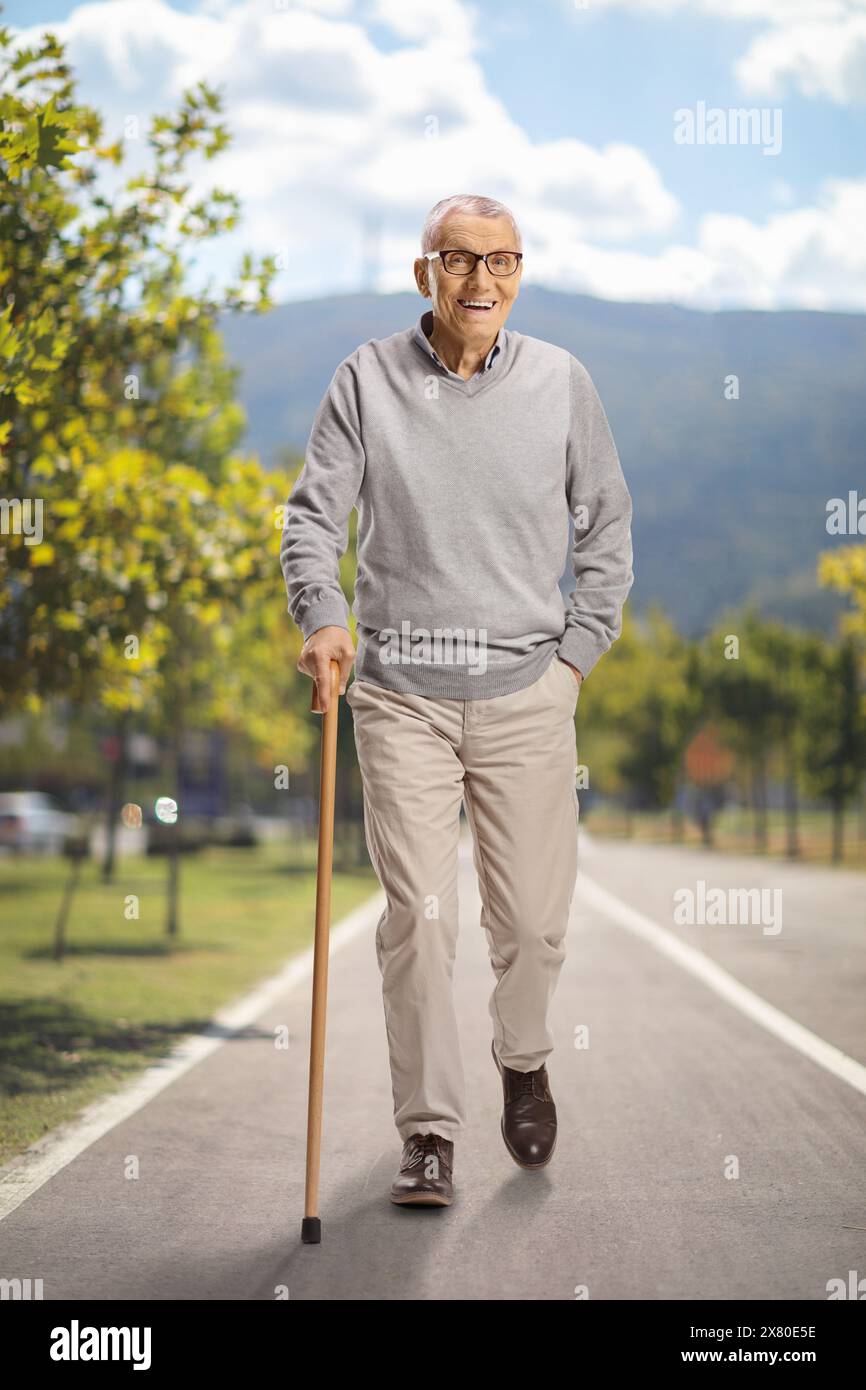 Man walk 1 hi-res stock photography and images - Alamy