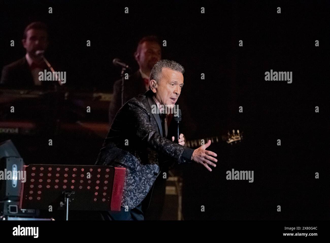 Pupo singer hi-res stock photography and images - Alamy