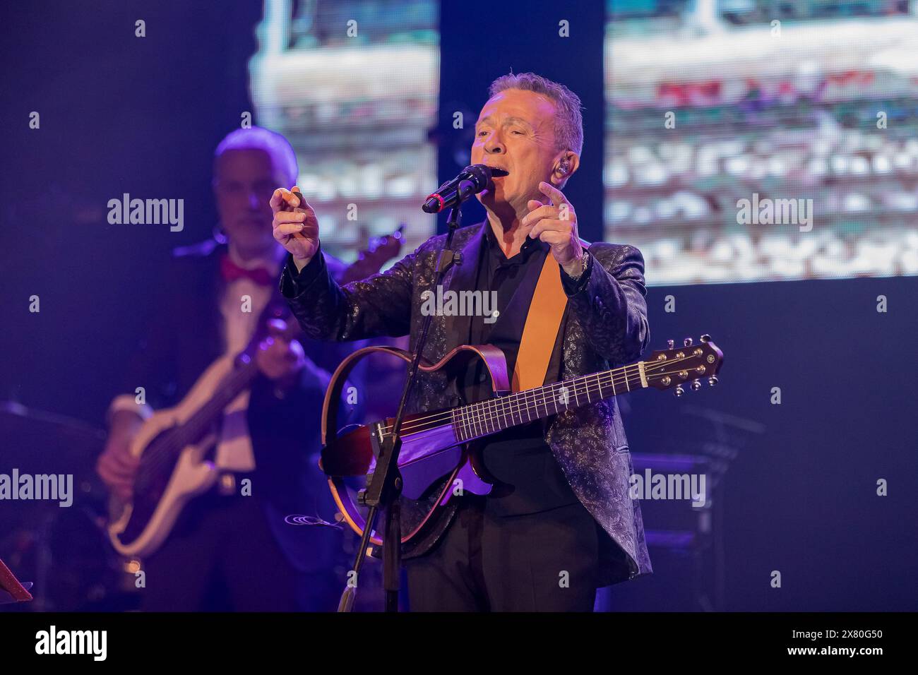 Pupo singer hi-res stock photography and images - Alamy