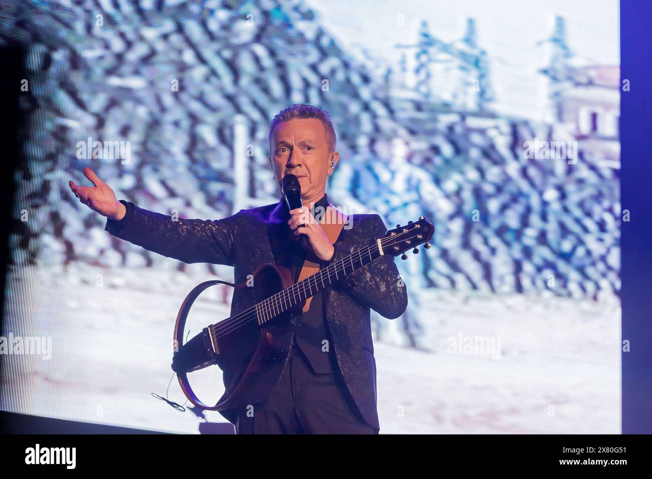 Pupo singer hi-res stock photography and images - Alamy