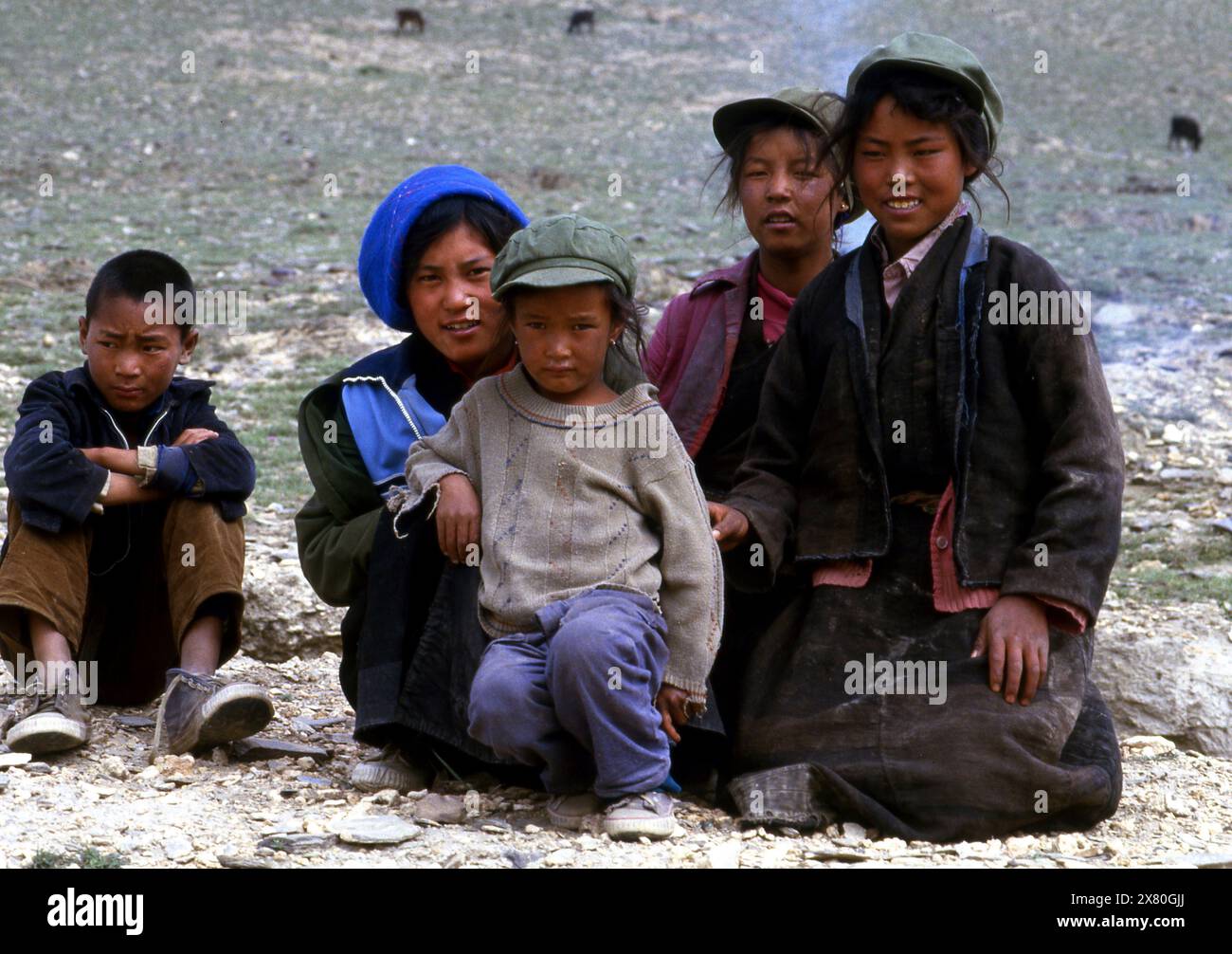 Poor children in the countryside around Lhasa Stock Photo - Alamy